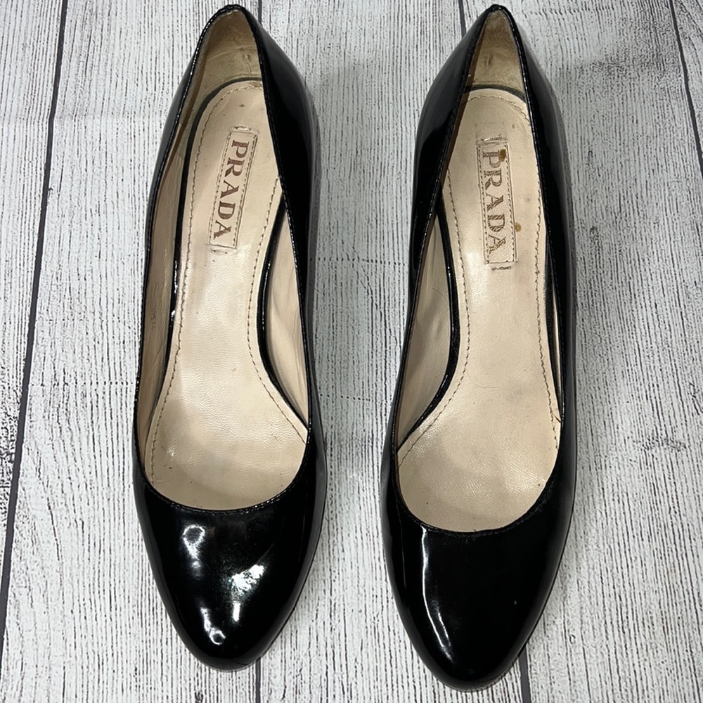 Prada Patent Leather Classic Low Heel Pump - Gem